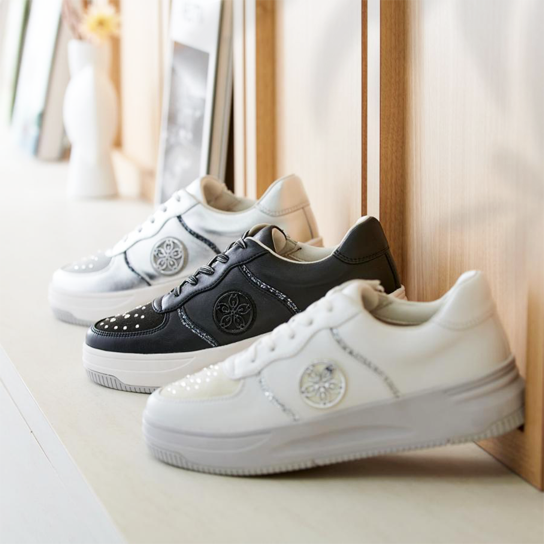 FJ094 Comfort Sheep Skin Sneaker